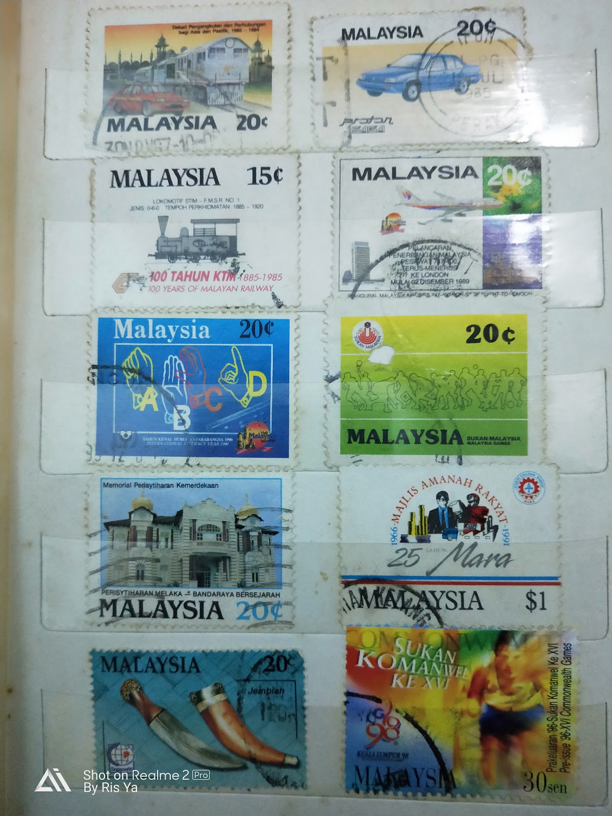 RIS-FAMILI | FAMILIES ARE FOREVER: Tahun Baru | Hobi Baru | Kumpul Setem