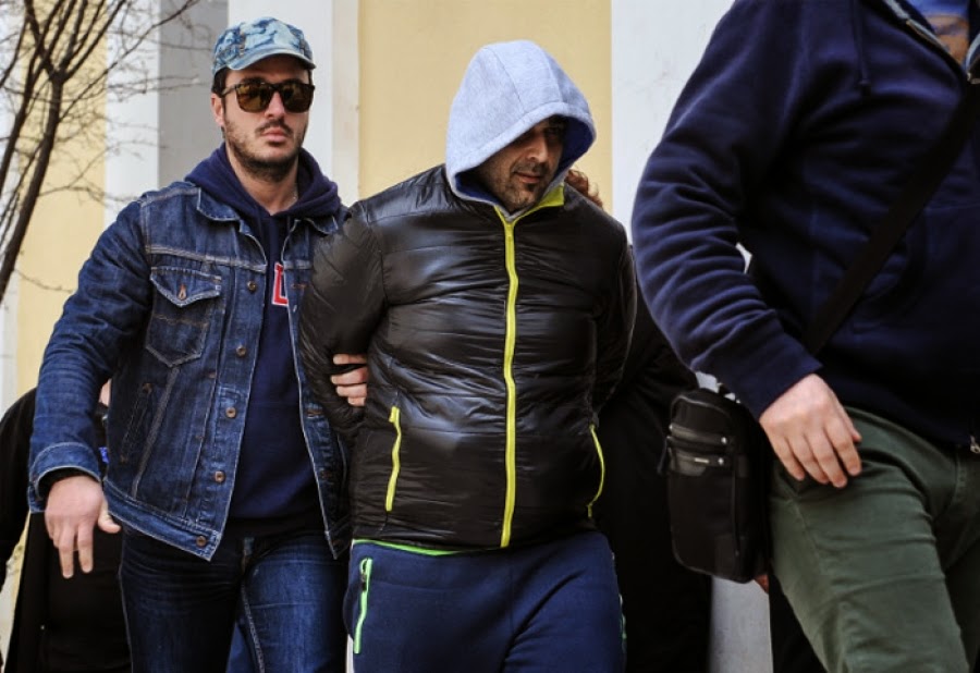 ΝΑΤΟΣ Ο ΜΠΑΣΤΑΡΔΟΣ...!!! ΝΑΤΟ ΤΟ ΣΚΟΥΛΗΚΙ...!! ΑΥΤΟΣ ΕΙΝΑΙ Ο ...