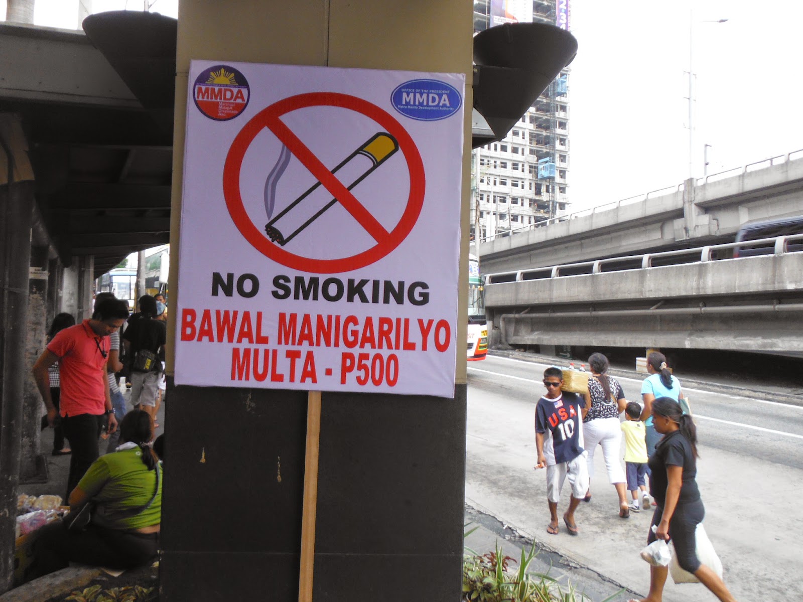 Diwang Lunti: Bawal manigarilyo! Multa - P500