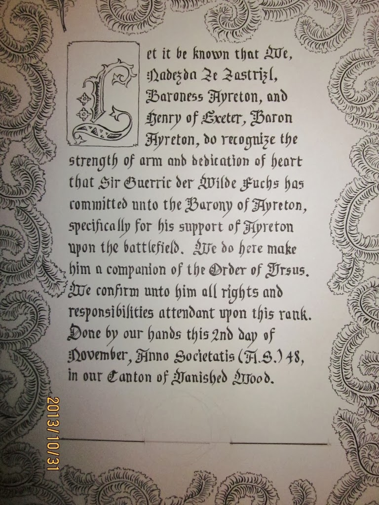 Ercc Glaison: Feather Border German Scroll