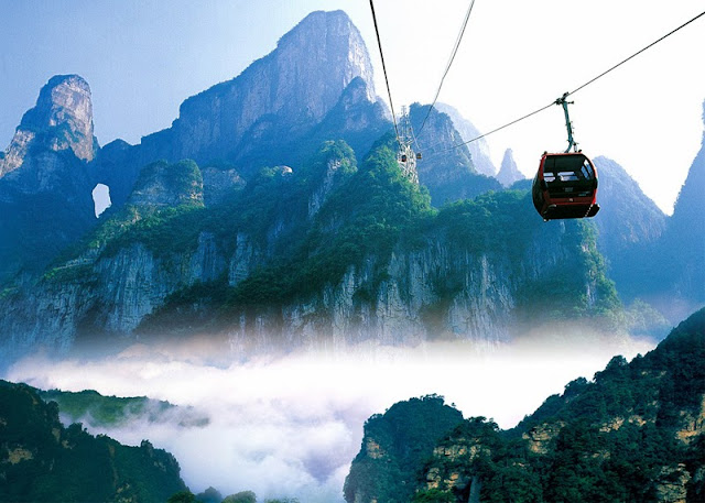 Stunning Images - Tianmen Mountain, China | Stunning Images