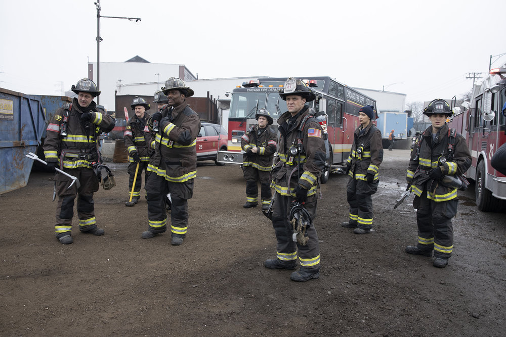 I Like to Watch TV: Chicago Fire "51's Original Bell" Photos