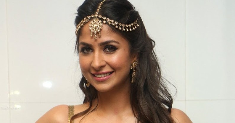 প্রতিটি ঠাপে ব্যাথার চেয়ে আরাম বেশি