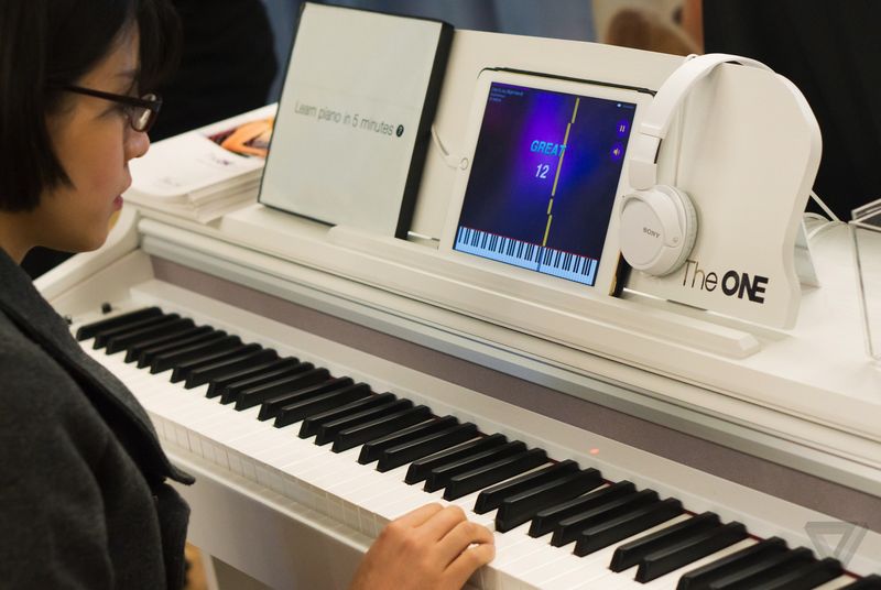 Piano The ONE dá uso aos tablets para te ensinar a tocar | Aberto até ...