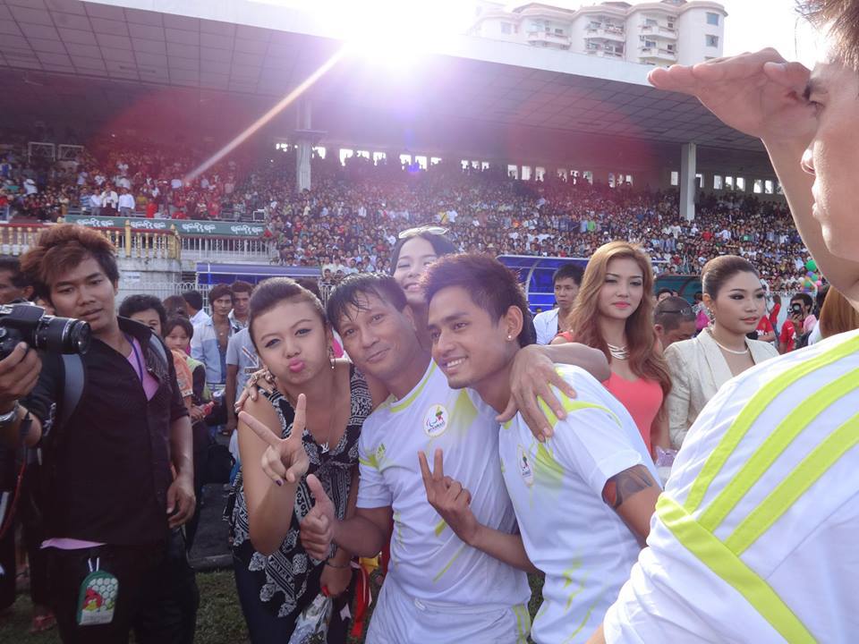 Myanmar Celebrities: Myanmar Actors VS Singers Football Match 14, June ...