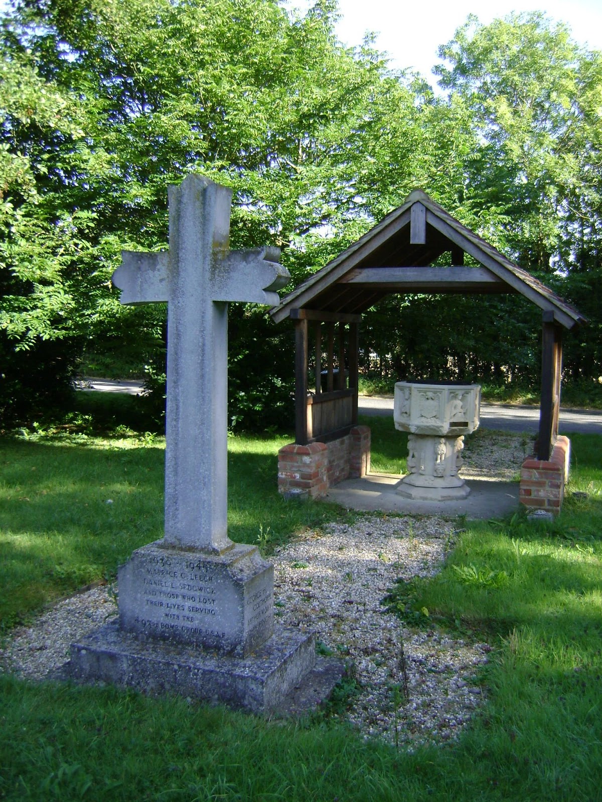 American Memorials in Norfolk & Suffolk: Debach: All Saints House