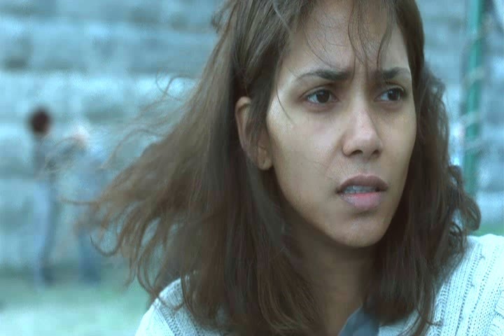 Beth's A2 Media Blog: Gothika (2003) Film Analysis