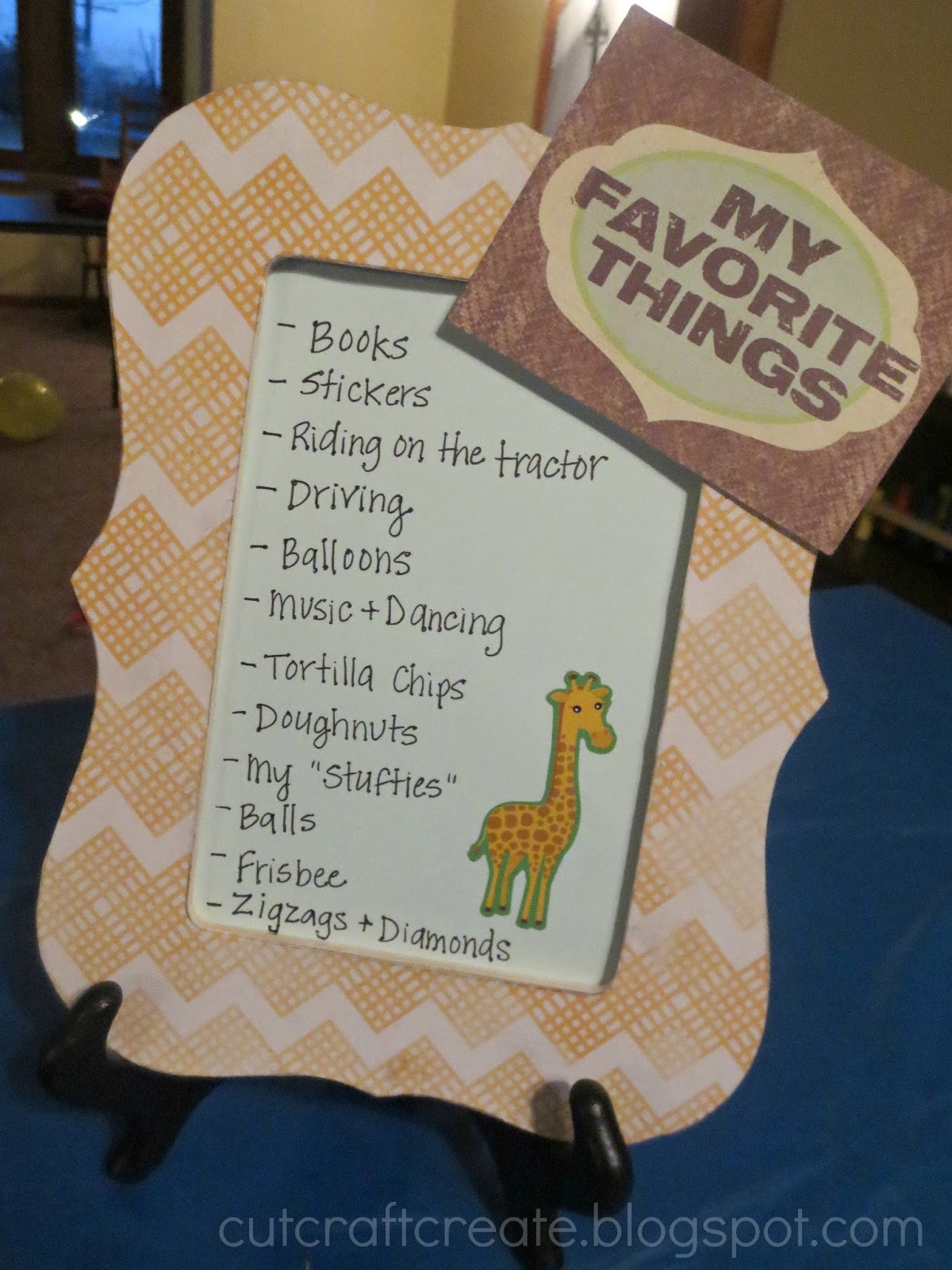 Cut, Craft, Create: "My Favorite Books" Themed Birthday Party