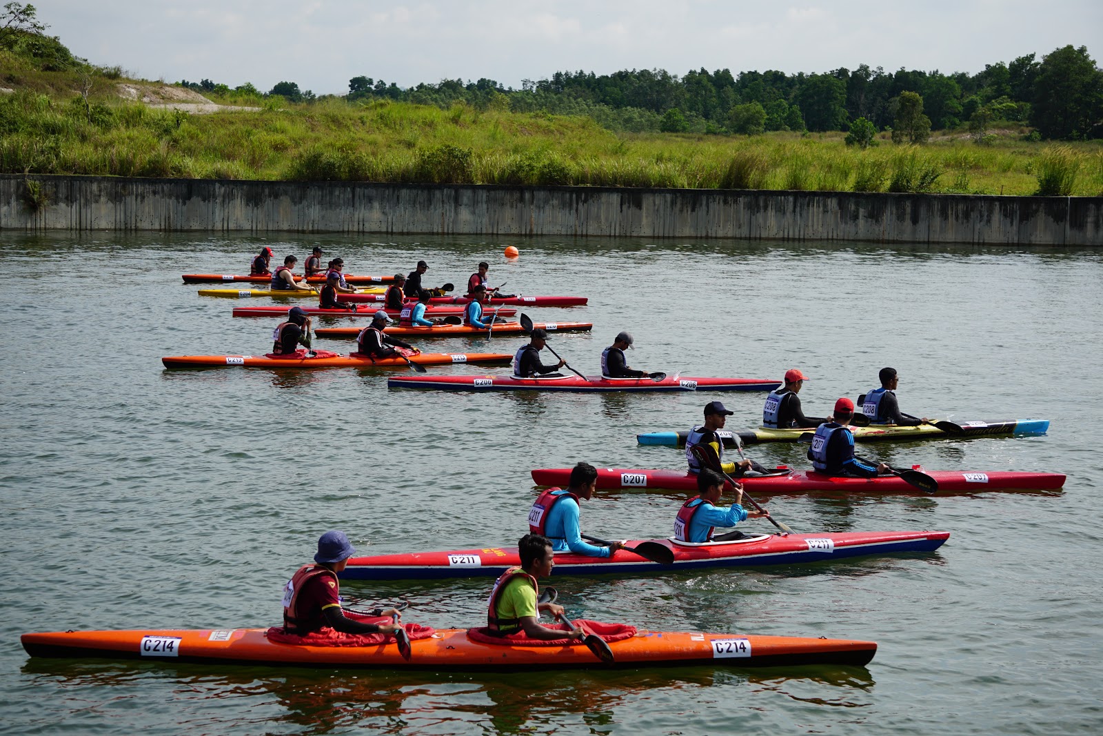 KEJOHANAN ISKANDAR PUTERI KAYAK CHALLENGE 2017