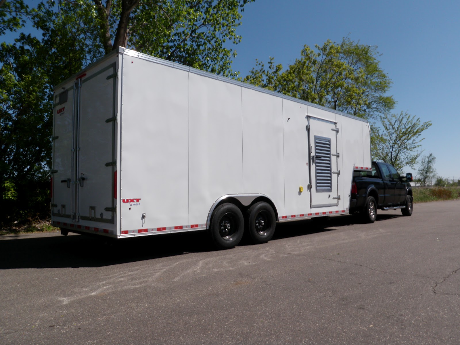 Spray Foam Equipment and Spray Foam Rigs: 28 foot Gooseneck Mobile ...