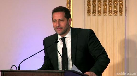 Jewish Humor Central: Comedian Modi Rosenfeld Performs at Roast of ...