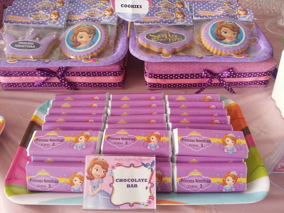 L'mis Cakes & Cupcakes Ipoh Contact : 012-5991233 : Sofia The First Candy Buffet