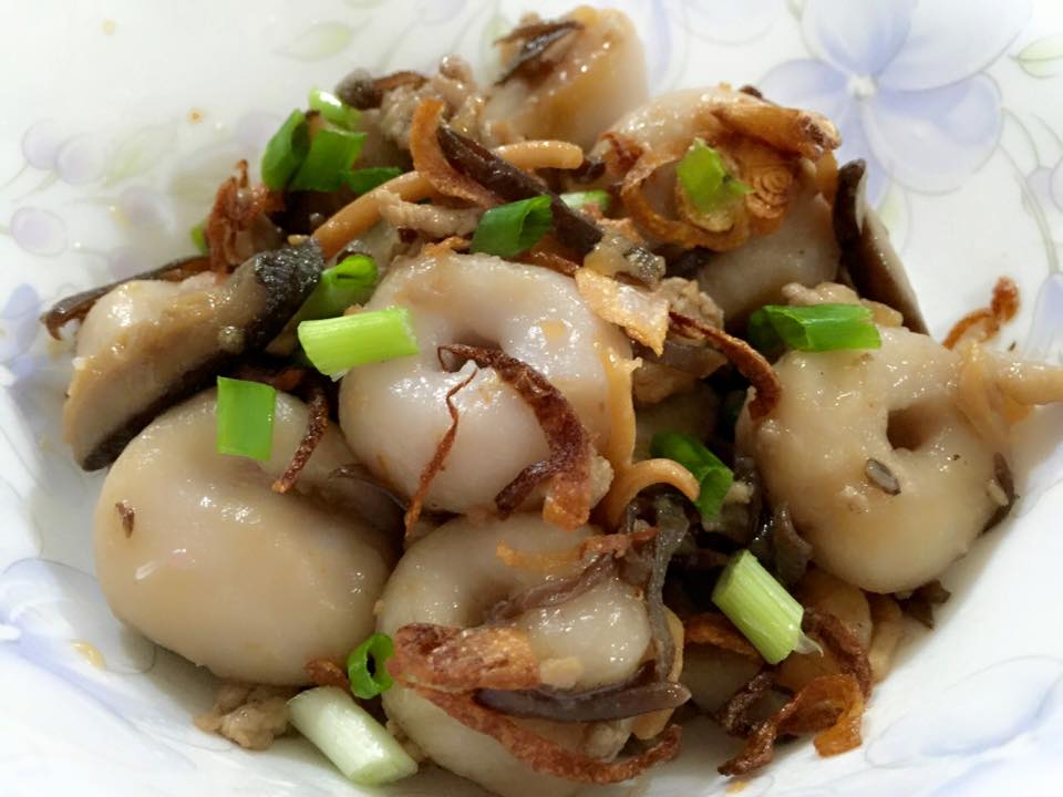 Pakistani Recipes: Hakka Abacus (算盘子) by Michelle Heng