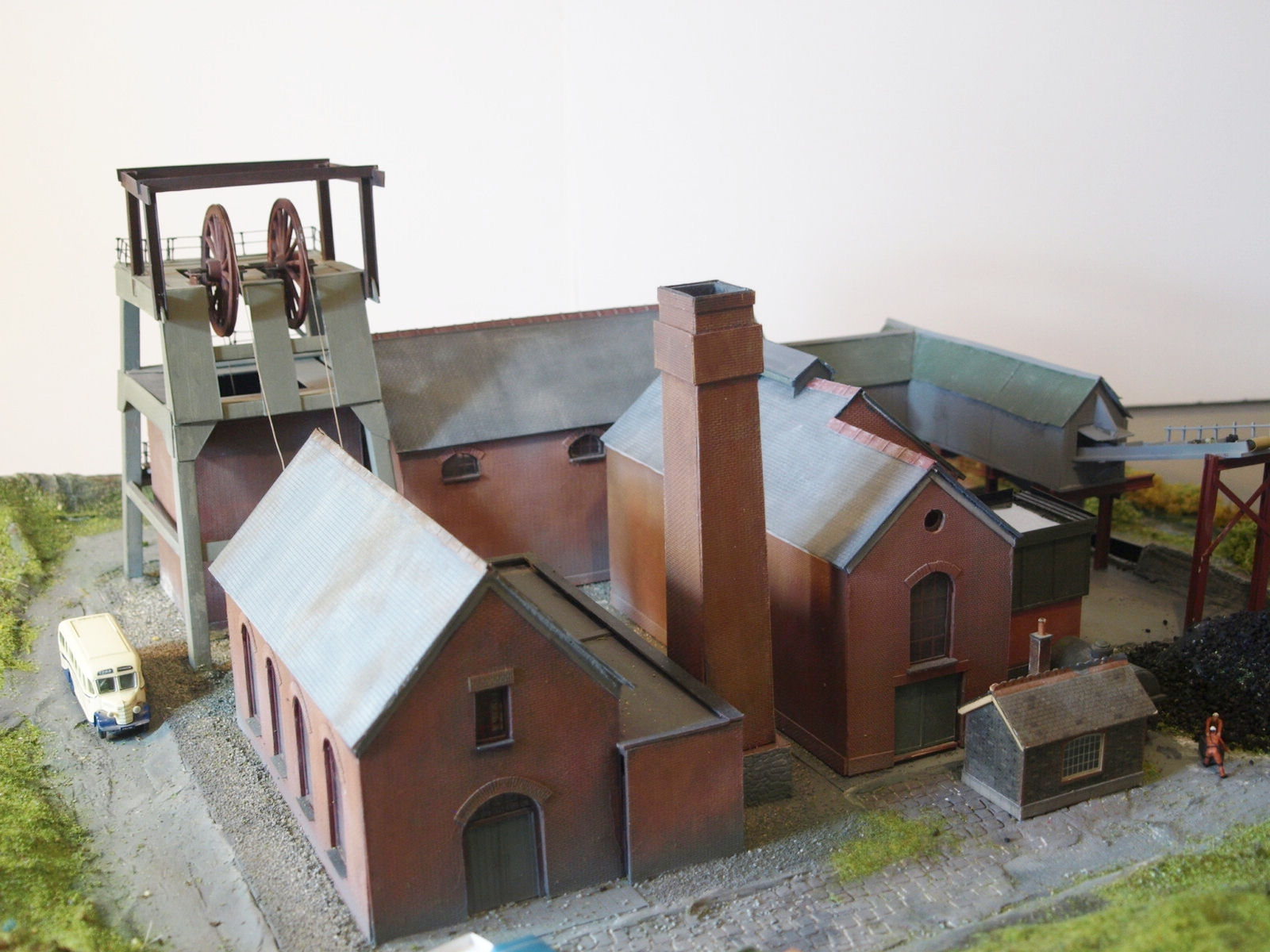 jans model buildings: Wood End Colliery Burnley