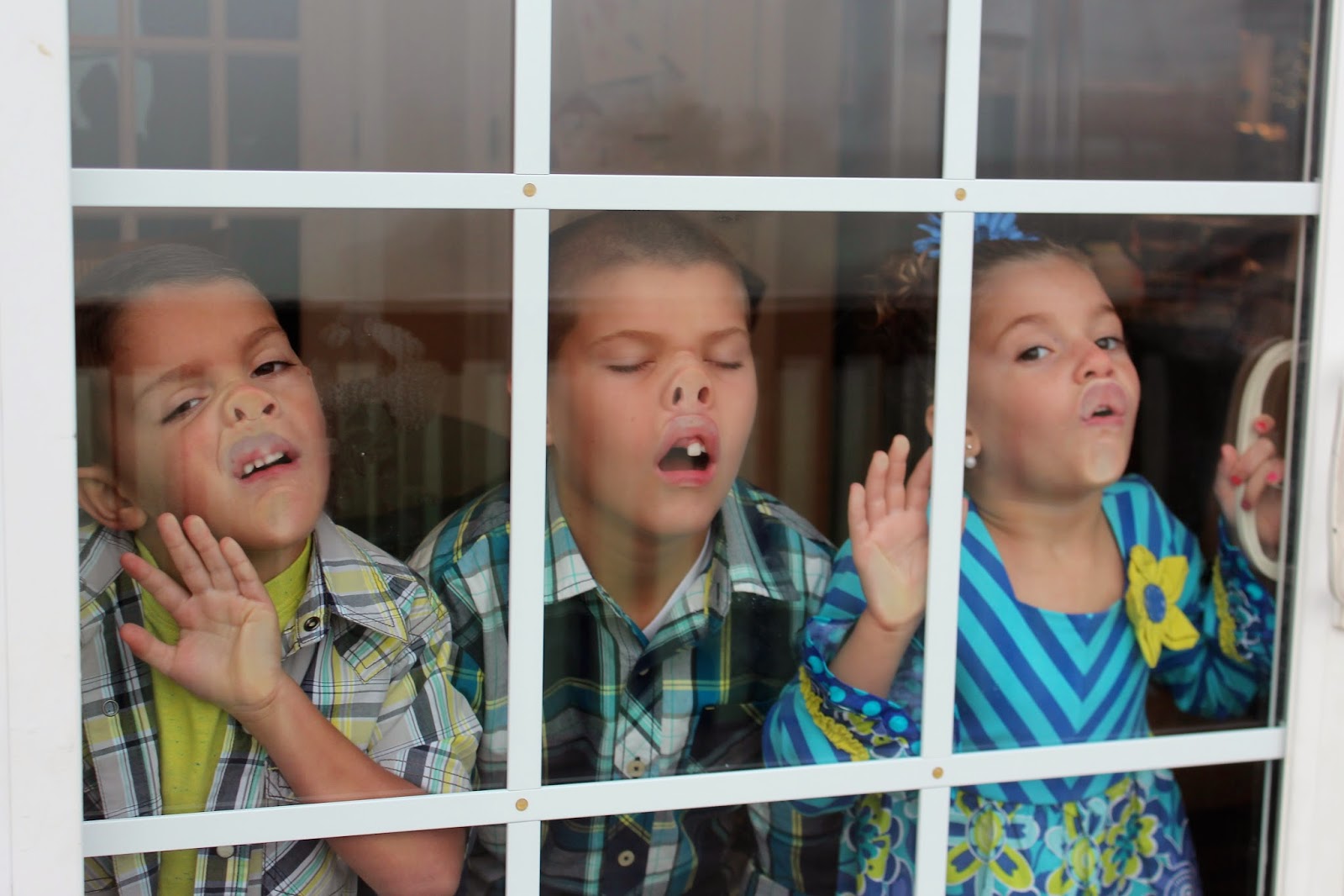 Bolling With 5: Mi Tres Loco Niños aka My Three Crazy Kids!