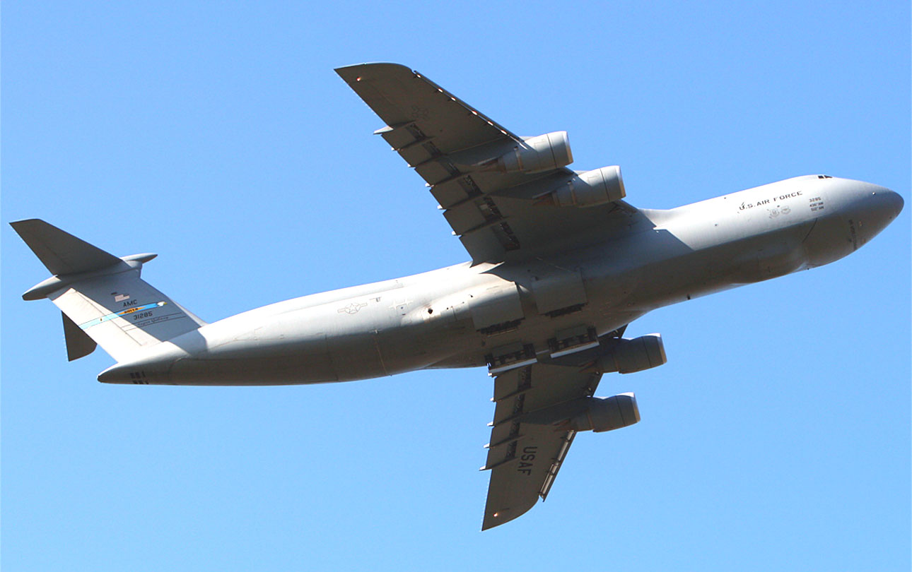 nhungdoicanh: Lockheed Martin C-5M Super Galaxy