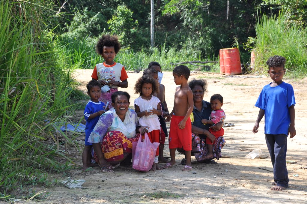 The Olive Journey: Jahai Tribe of Belum Rainforest - Temenggor, Malaysia