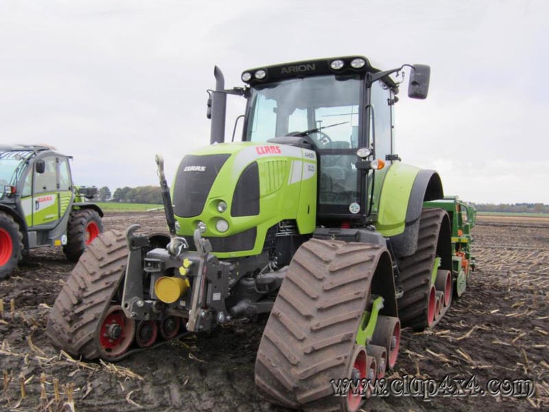 Tractors - Farm Machinery: Class Arion 640 Track