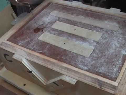 Bansal's Wiki: Qualities, quantities & types of Molding sand