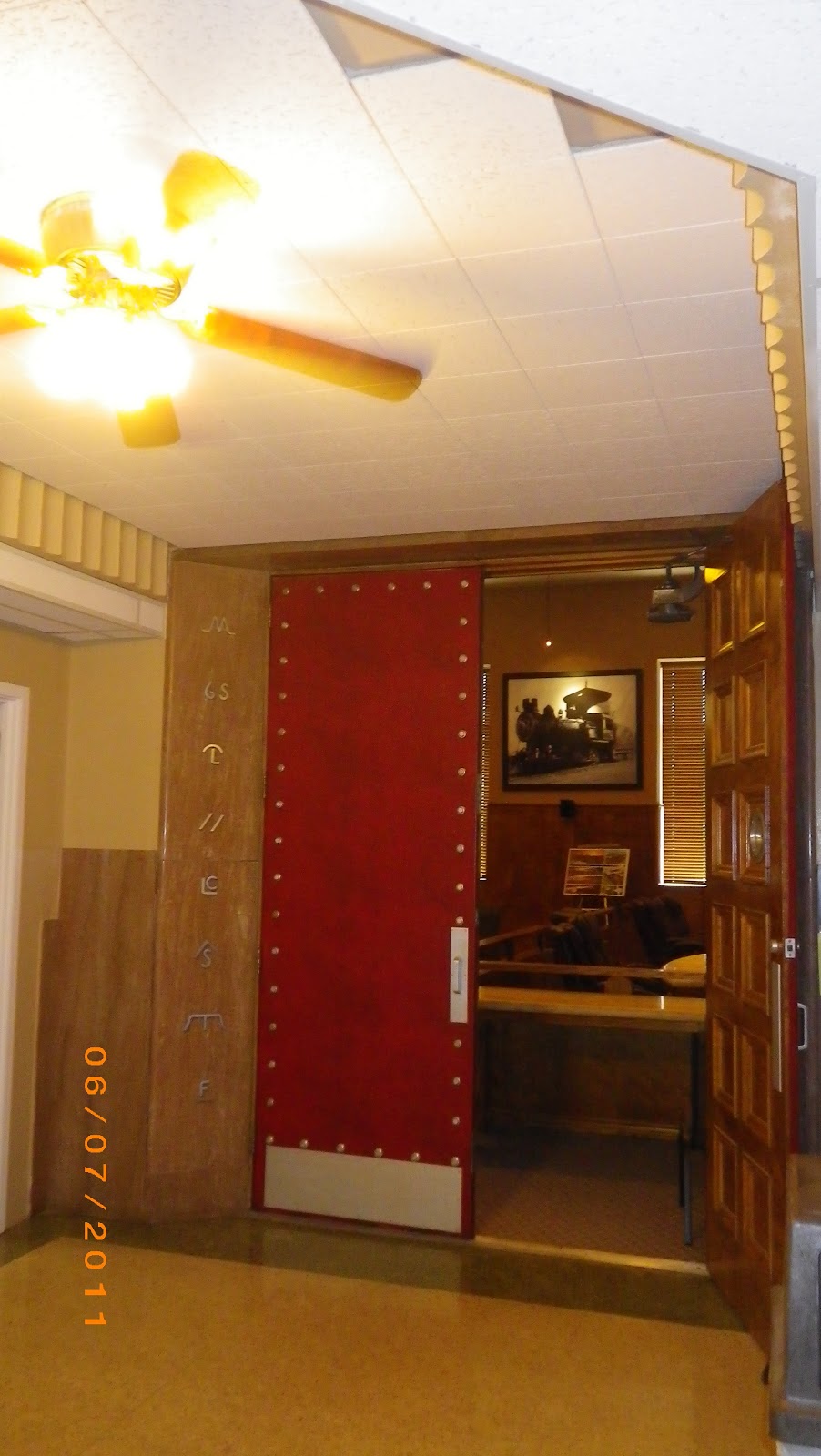 Texas Courthouse Tour: Epic Summer Road trip: 6/7/11: San Saba, Brady ...