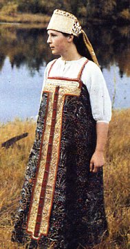 FolkCostume&Embroidery: Sarafan-like costumes of Europe