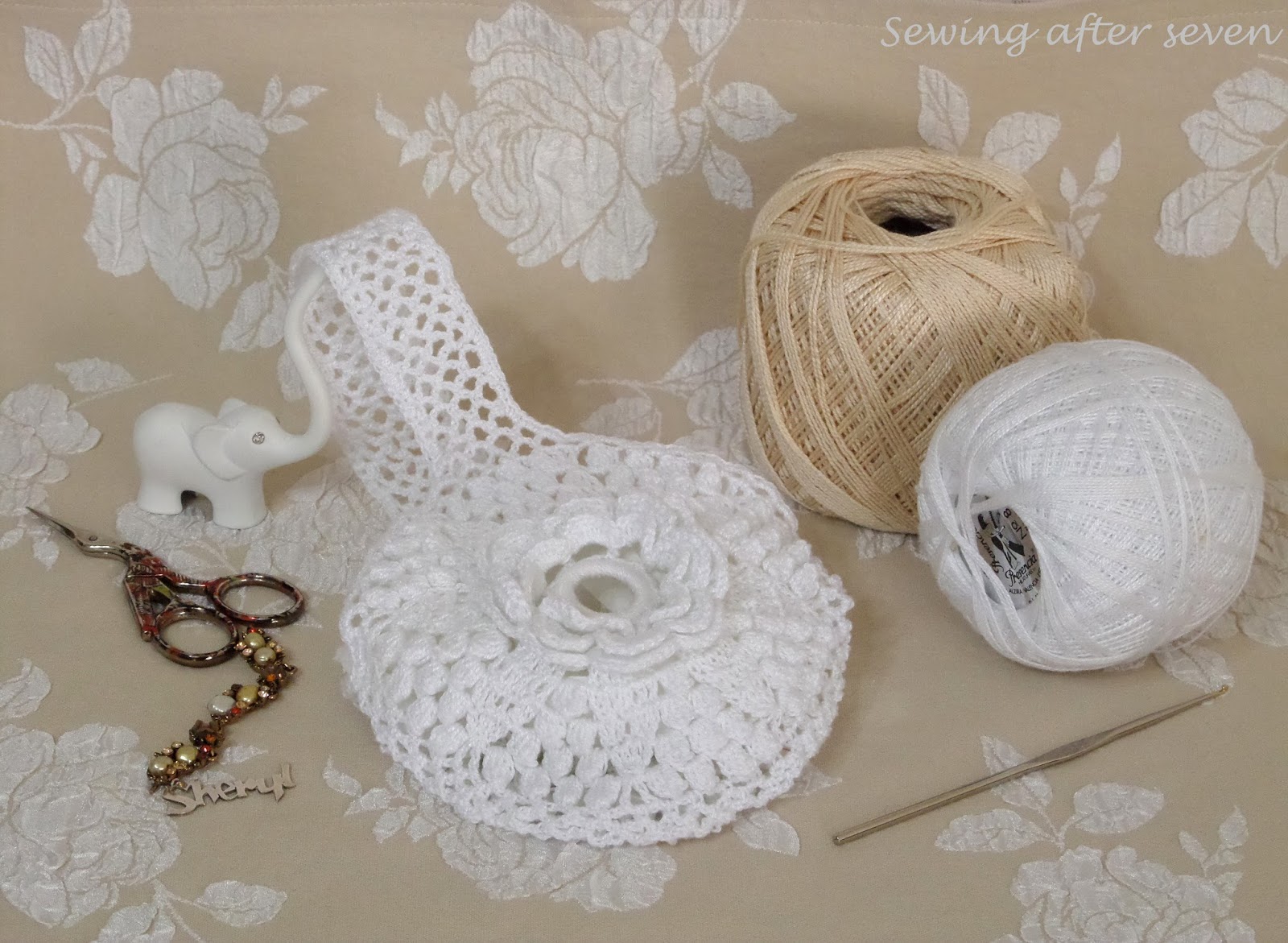 Sewing After Seven: Victorian Thread Holder