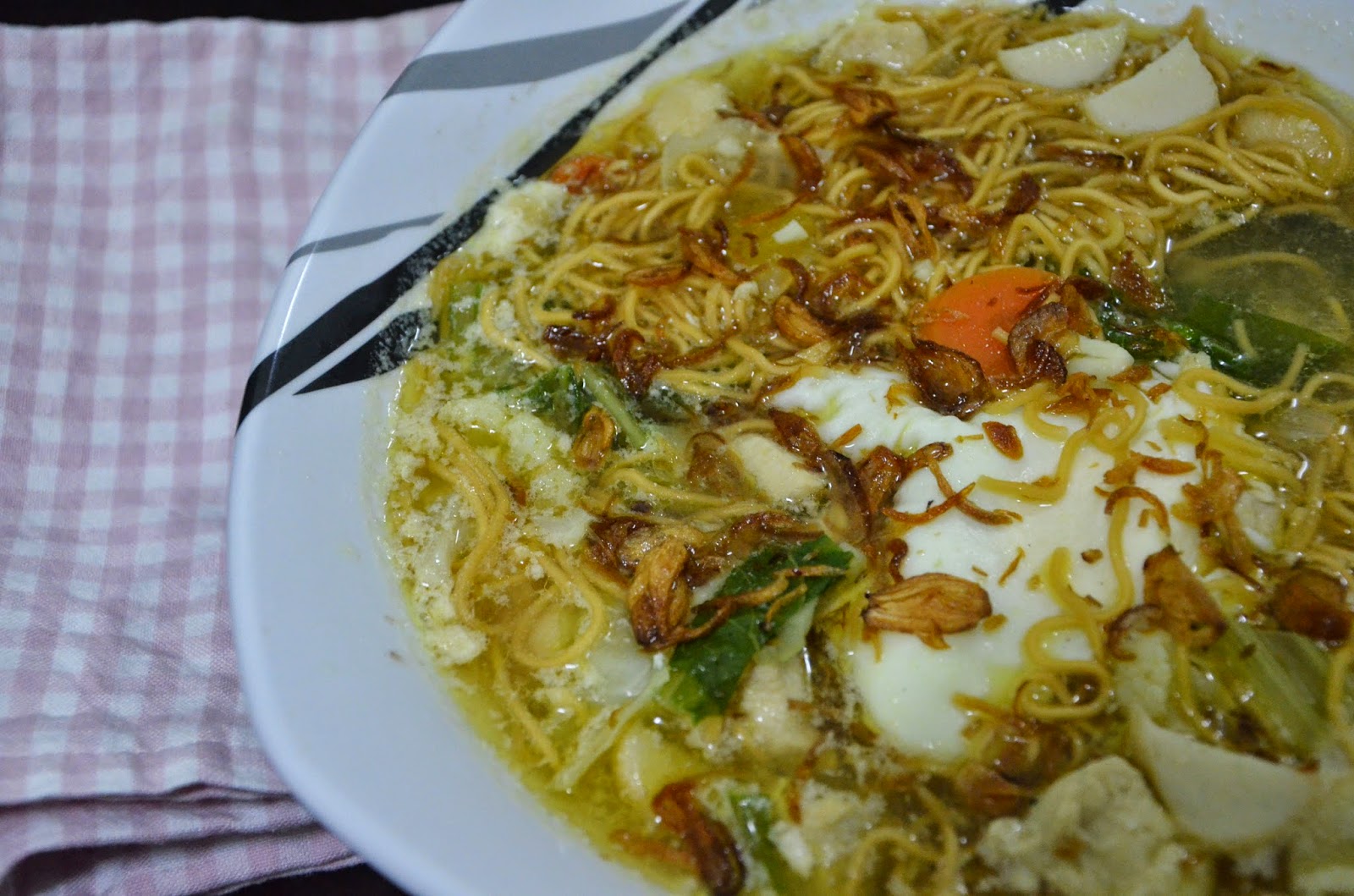Eat,Love,Travel, Lifestyle.... amerislovely : Resepi: yee mee sup sedap
