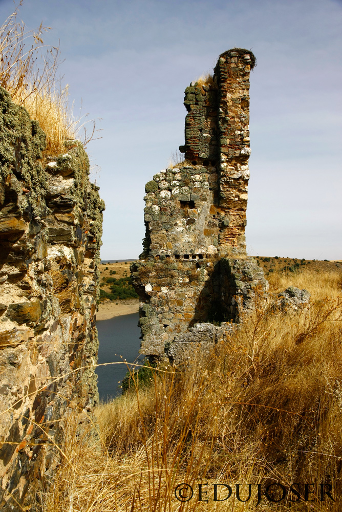 EDUJOSER: CASTILLO DE ALBA DE ALISTE (Zamora)