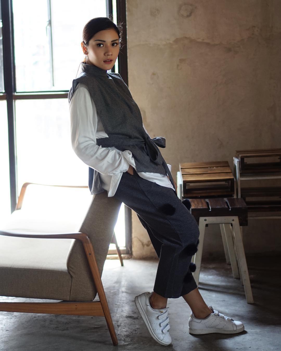 √ Biodata dan Profil Fitri Ayu - Halo Sehat