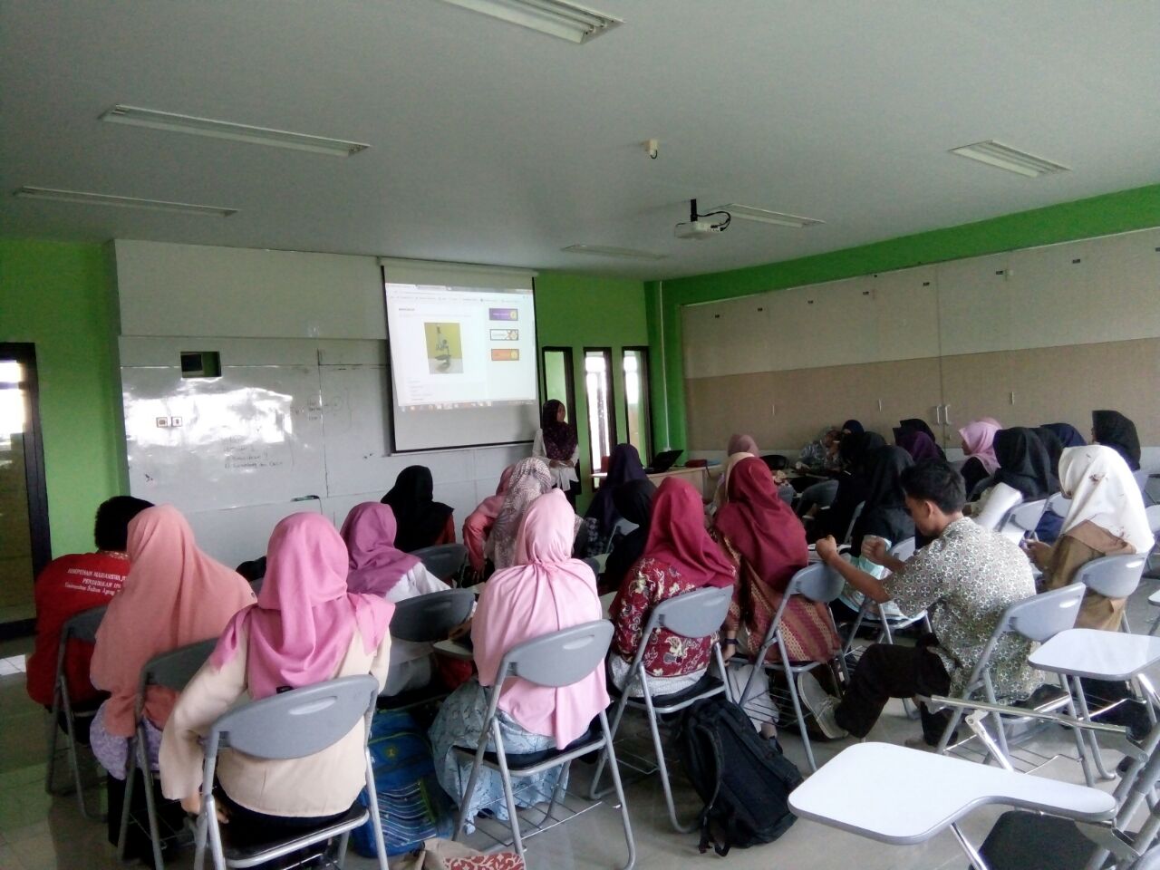 Pembekalan Asisten Praktikum | Laboratorium IPA Terpadu