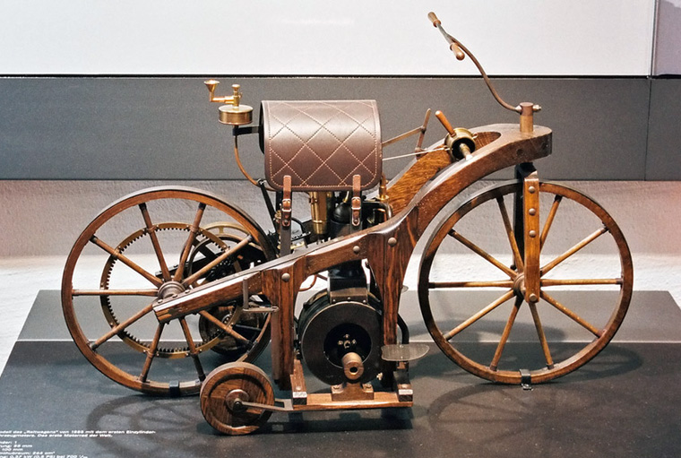 Daimler Riding Car, 1885. The World’s First Motorbike. | Let the World Know