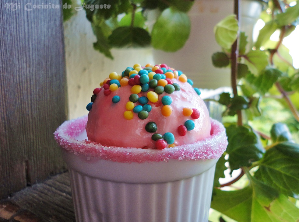Mi Cocinita de Juguete: Helado de Chicle