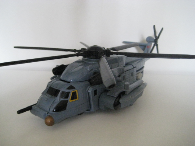 ChCse's blog: Toy Review: Transformers Movie (2007) Blackout (Voyager)