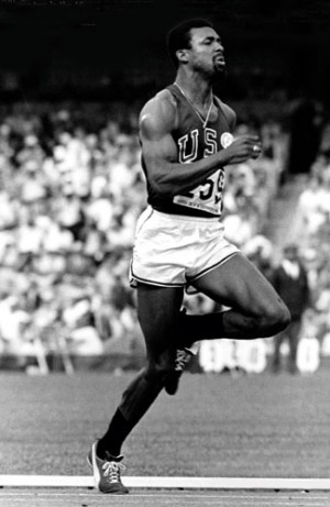 John Carlos: La carrera previa al gesto