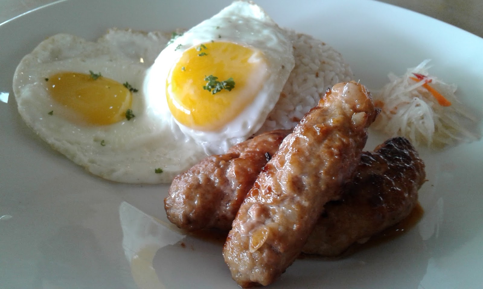 Fried Chicken for the Soul.: FIKA's How-To: Longganisa with Garlic ...