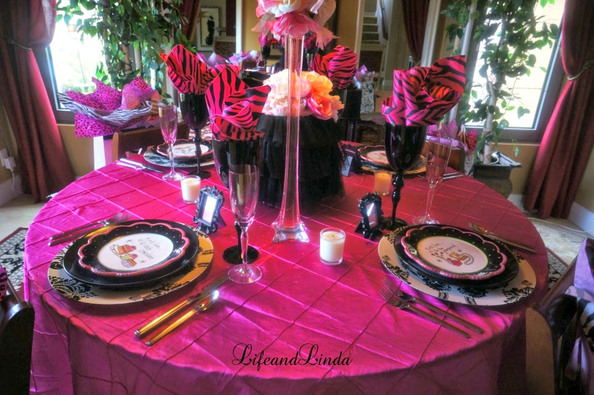 Divalicious Pink & Black Tablescape | Life and Linda