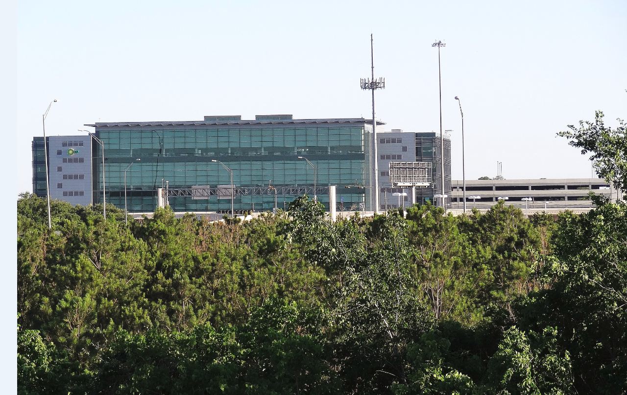 H-Town-West Photo Blog: BP Office Building at Helios Way South of Katy ...