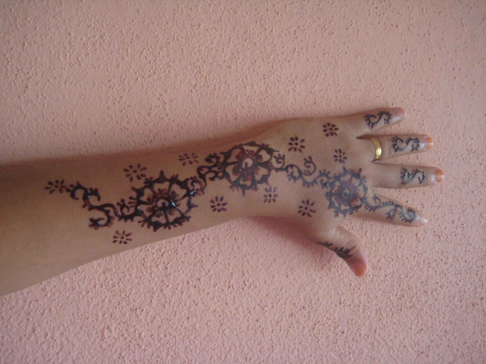 kenitchiko: design inai