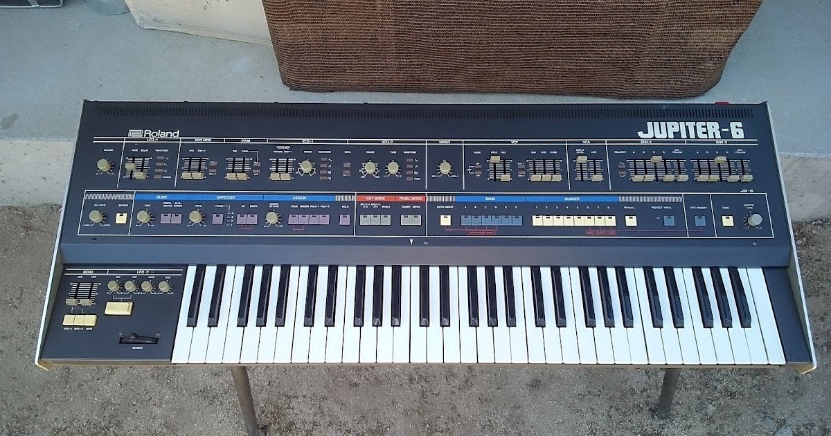 MATRIXSYNTH: Roland Jupiter-6 programmable polyphonic synthesizer