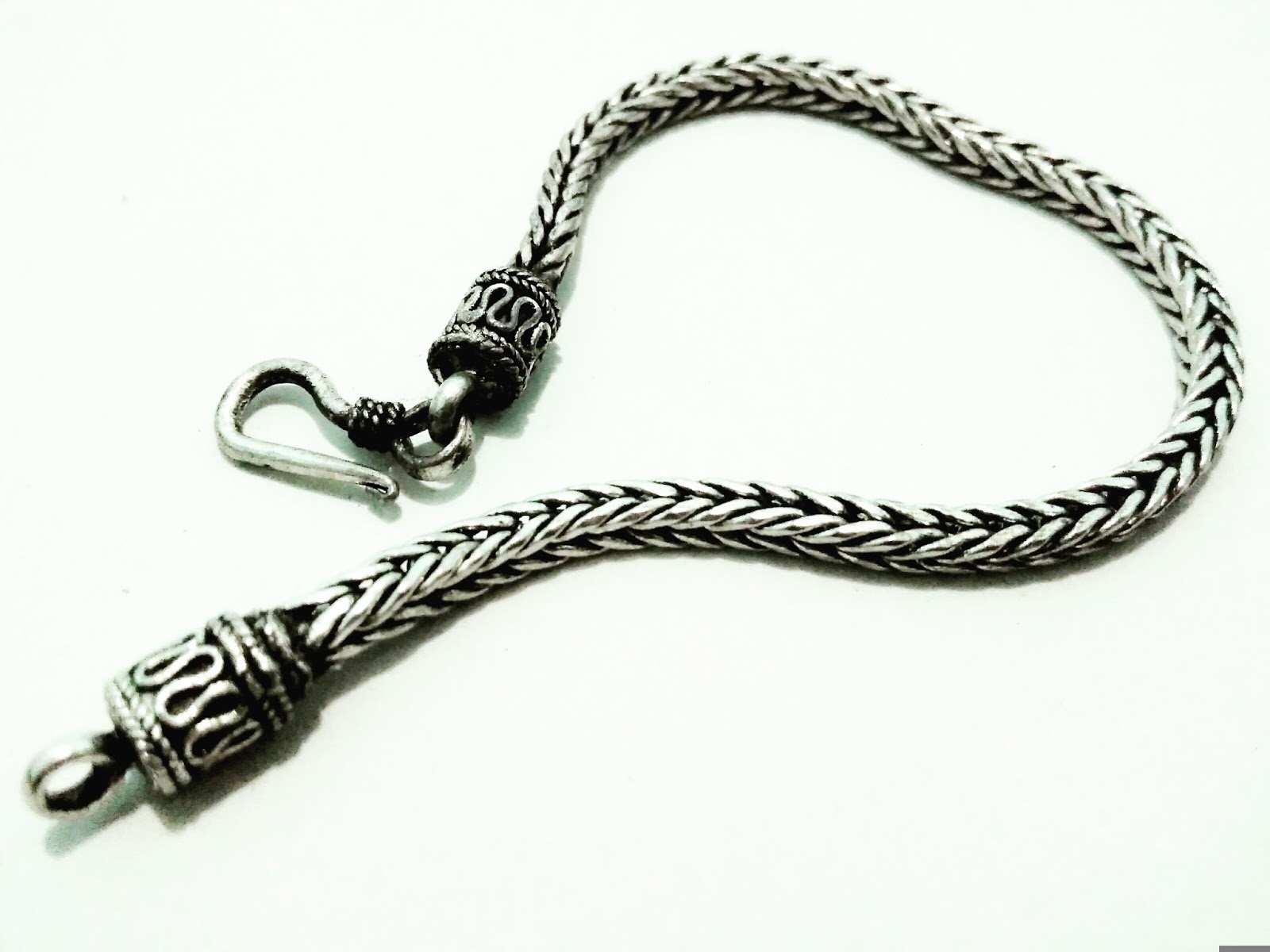 Jual Perhiasan Perak - Jual Kalung Perak, Gelang Perak dan Bros Perak ...