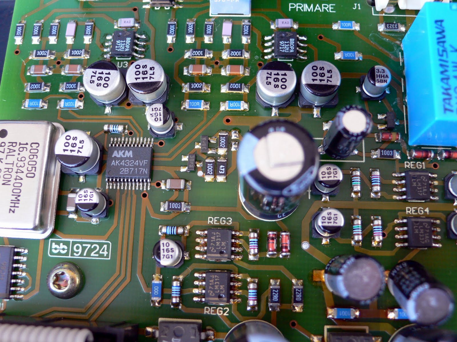 Doctorjohn Cheaptubeaudio: Audio Reviews and More: Review: 3 Superb CD ...