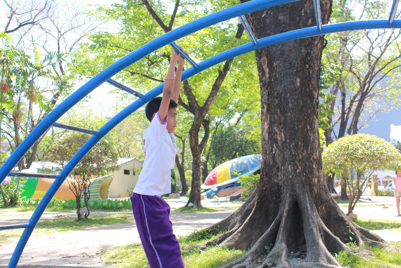 Anklets and Bracelets: Sa Palaruan