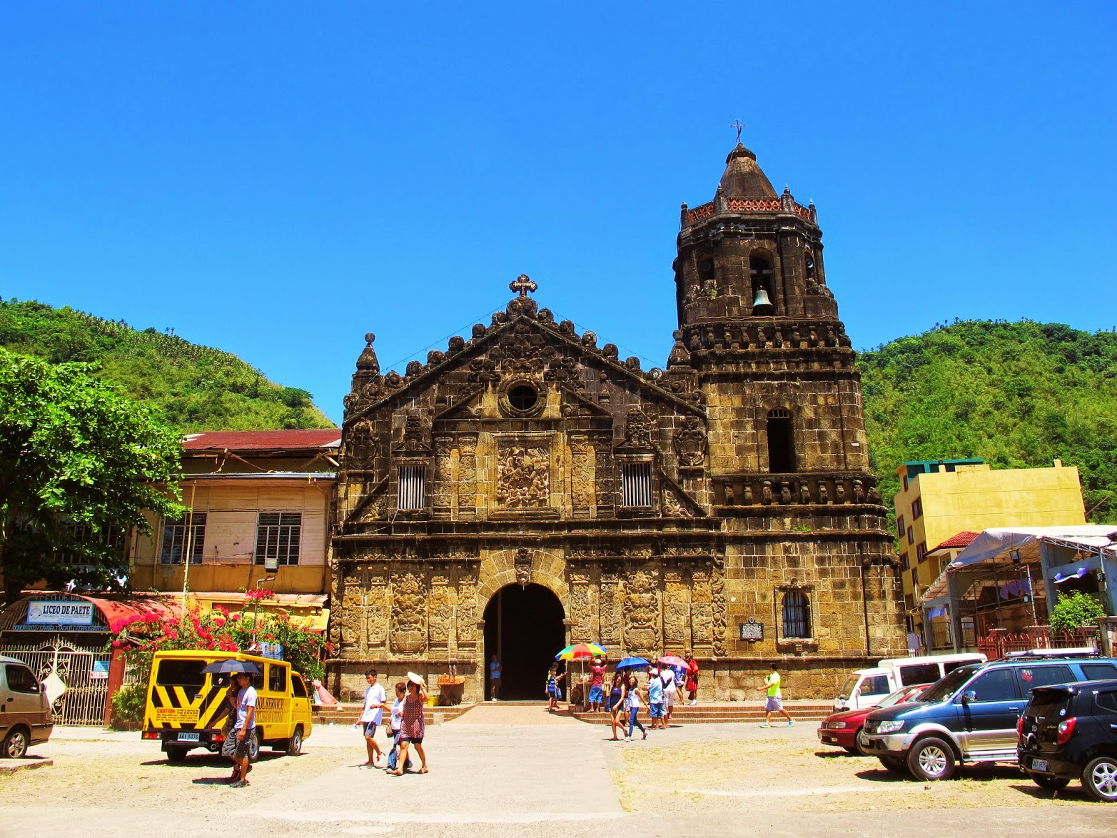 Gridcrosser: The Passion in Paete: Lenten Traditions in a Northeast ...