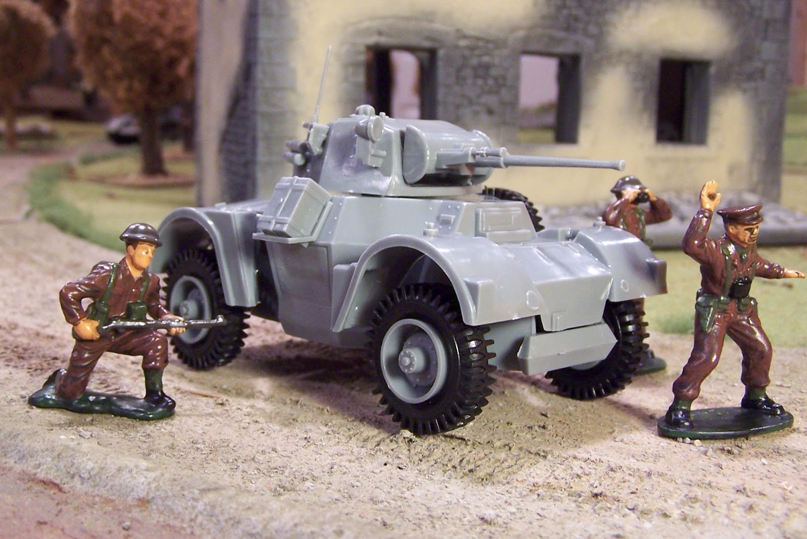 WWII Plastic Toy Soldiers: British Reconnaissance Vehicles
