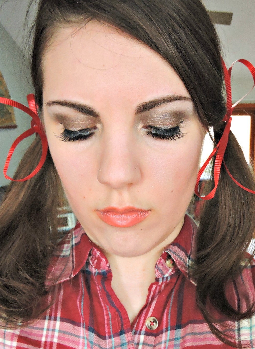 Ultima Beauty: Gilligan's Island: Mary Ann Inspired Makeup