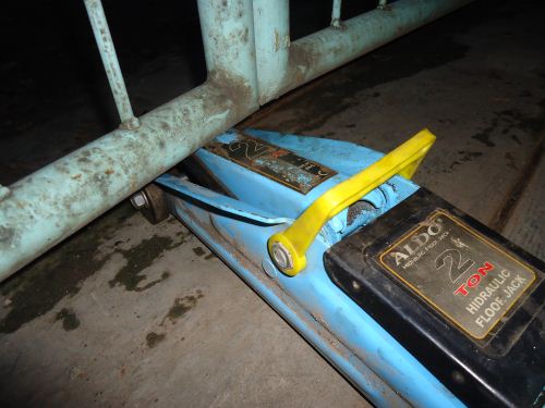 Cara Mudah Mengganti Roda Rell Pagar Besi