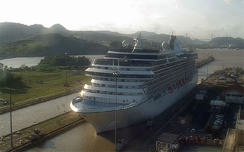 Ships in the Panama Canal: MS Marina Oceania-class cruise ship