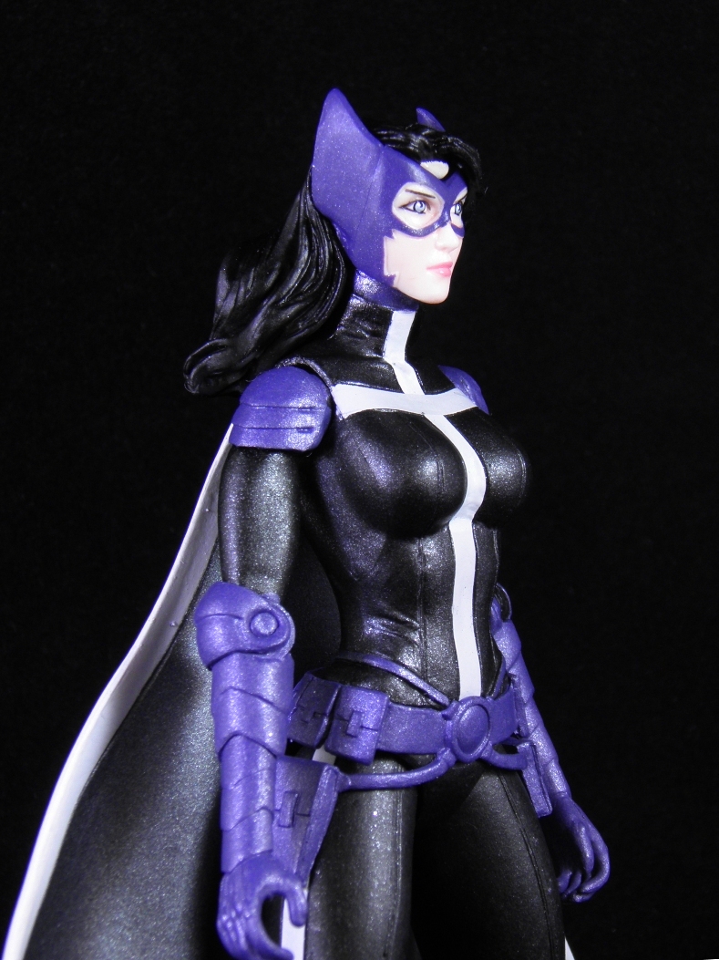 She's Fantastic: DC Comics World's Finest HUNTRESS!