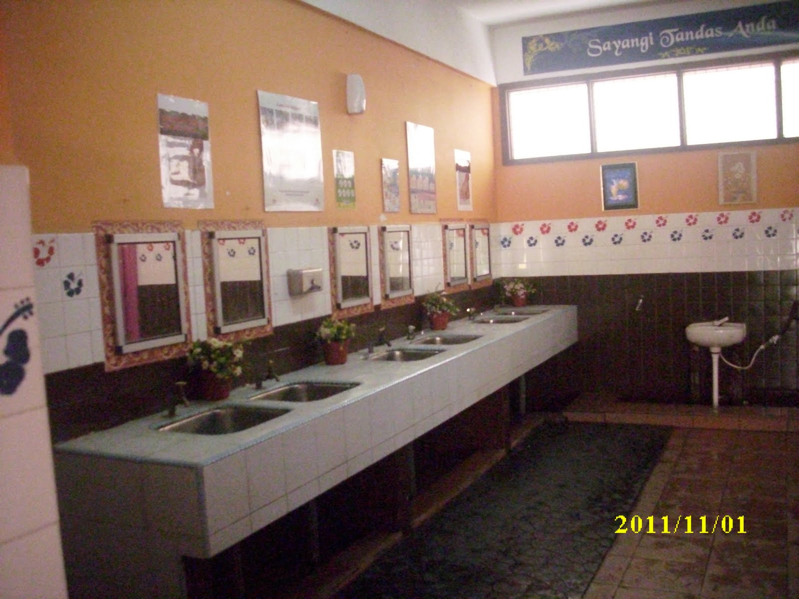 Contoh Tandas Cantik | Desainrumahid.com
