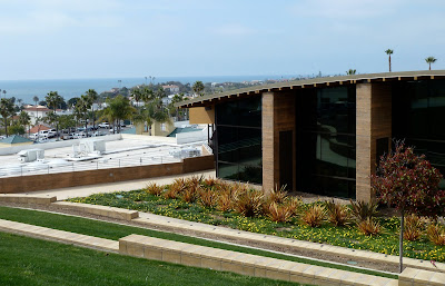 Observations: Encinitas Public Library